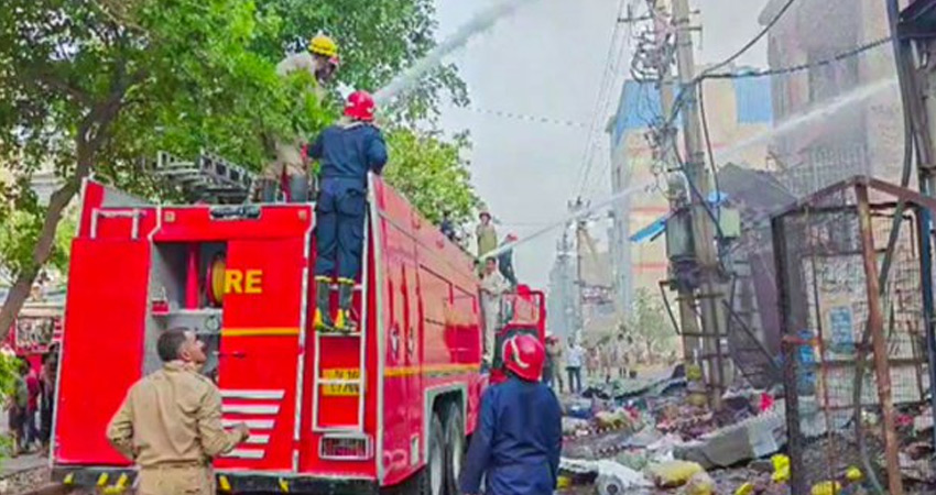 स्प्रिंकलर सिस्टम लगाना अनिवार्य करने का प्रस्ताव दिल्ली सरकार को भेजा